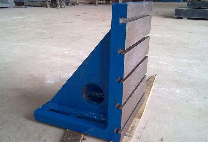 High Precision Metal Measuring Tools T Slotted Cast Iron Angle Plate ...