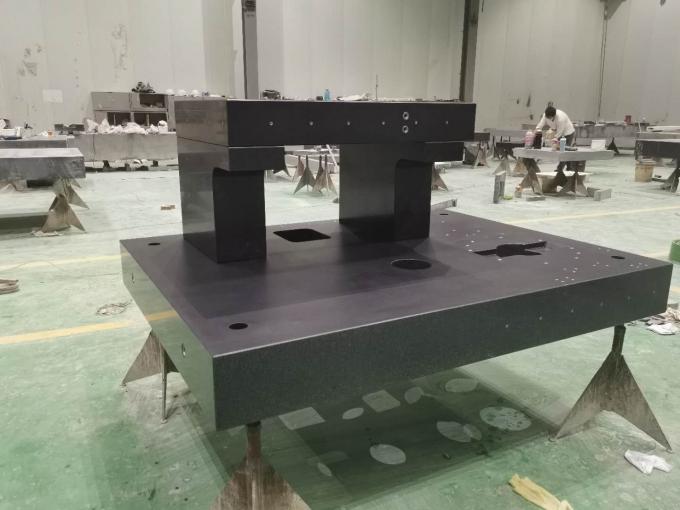 Black CO 00 Grade Granite Measuring Table Guideways